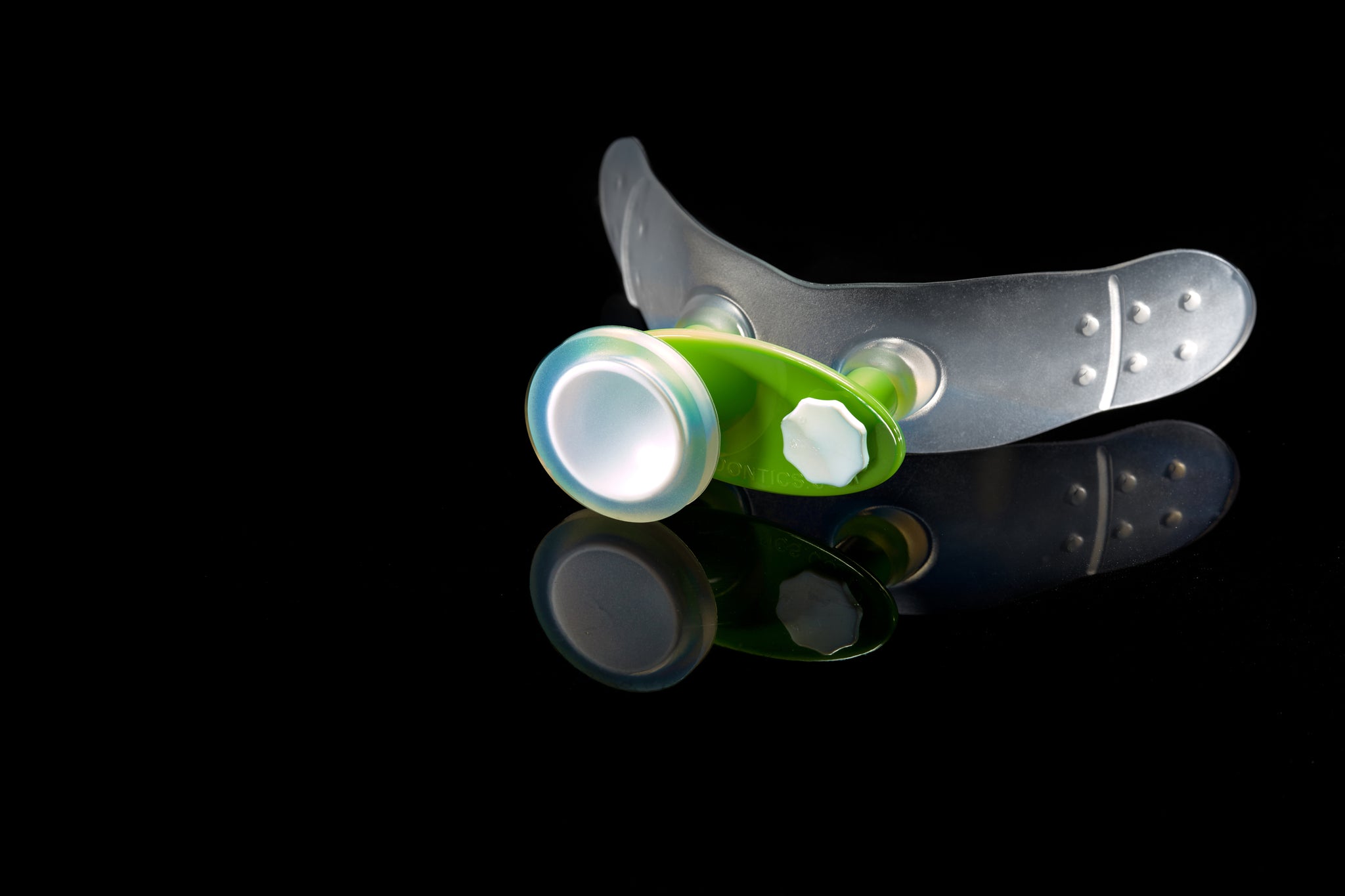 Up-Locker – Forwardontics